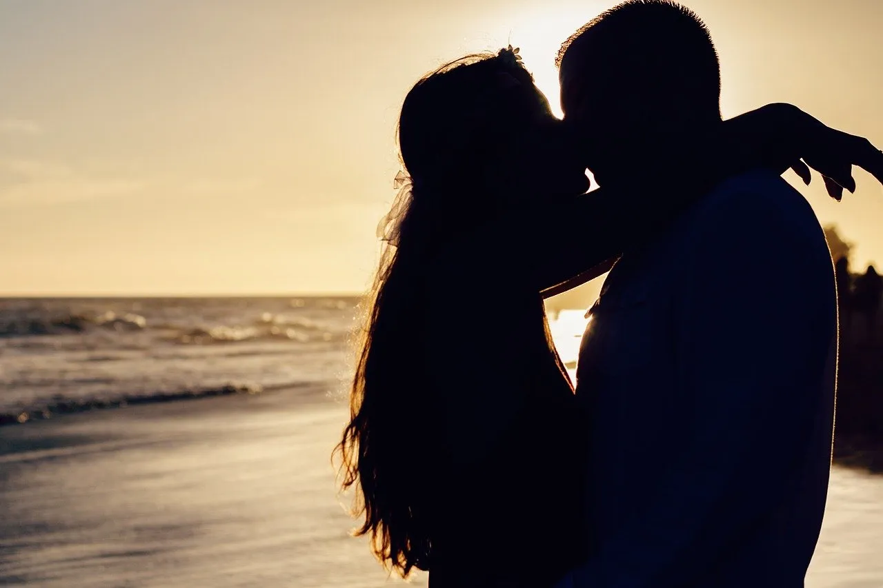 The Benefits Of Astrology In Relationship Compatibility - AstrologySpark
